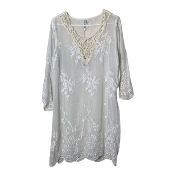 Monoreno | Swim | Monoreno White Floral Embroidered Sheer Cover Up ...